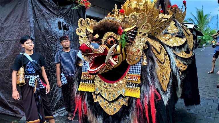 Barong Bali: Kisah, Makna, dan Tradisi yang Sarat Nilai Spiritual ...